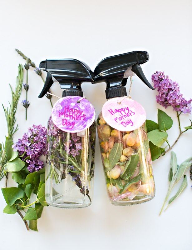 26 DIY Perfumes to Transform You Into a Fragrant Goddess