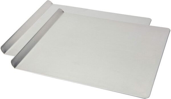 6 Best Cookie Sheets Reviews: Versatile Pans to Bake Delicious Cookies