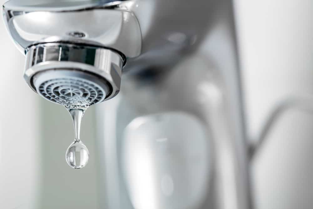 33 Ways to Conserve Water At Home